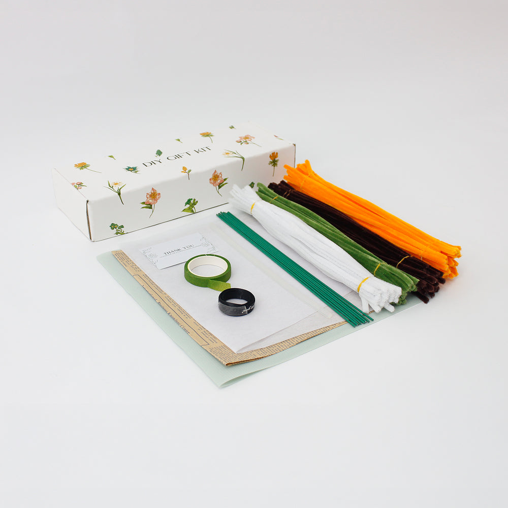 DIY Kit of Pipe Cleaner Flowers | Orange Sunflower Bouquet – Elle Blooming